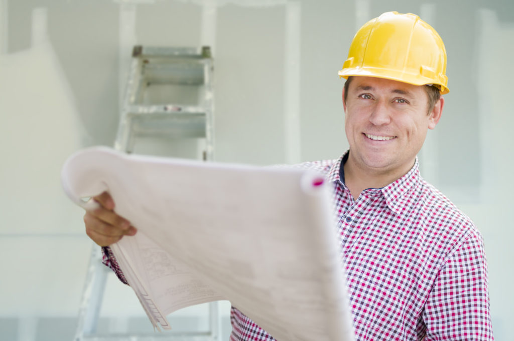 What to Keep in Mind When Hiring a Construction Contractor | R Company